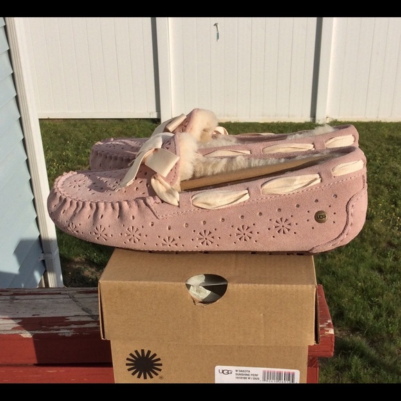 UGG | Shoes | Ugg W Dakota Sunshine Perf Slippers | Poshmark